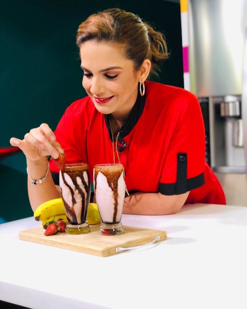 RECETA DEL DÍA con la Chef Sandra: Tortilla dulce y smoothie