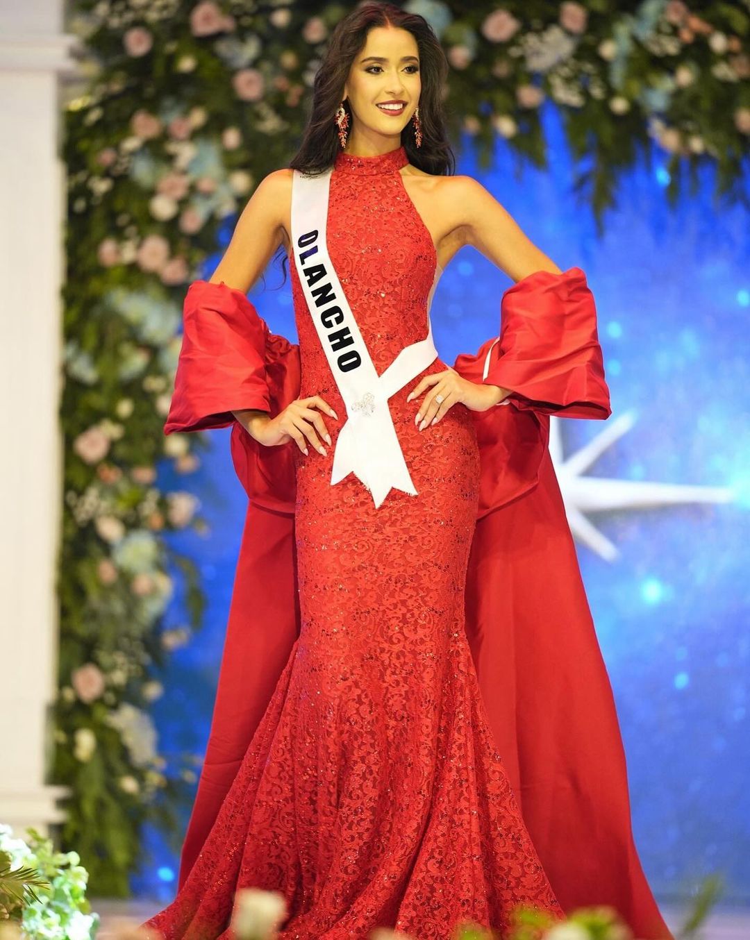 ¿Miss Olancho denuncia fraude por corona a Stephanie Cam?