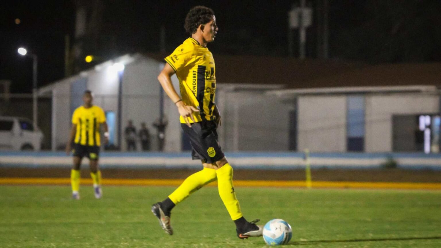 Nixon Cruz dejaría Real España en junio para fichar en la MLS
